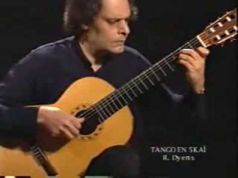 List of Classical Guitar Composers - Bios, Music Examples, & More